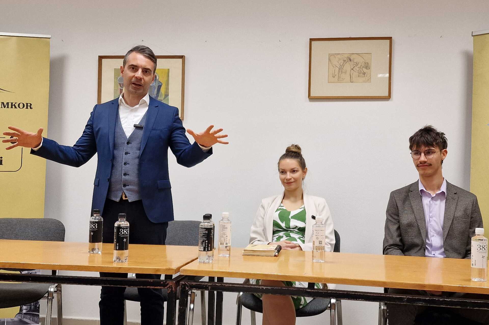 Celldömölkön tartott közösségi estet Vona Gábor