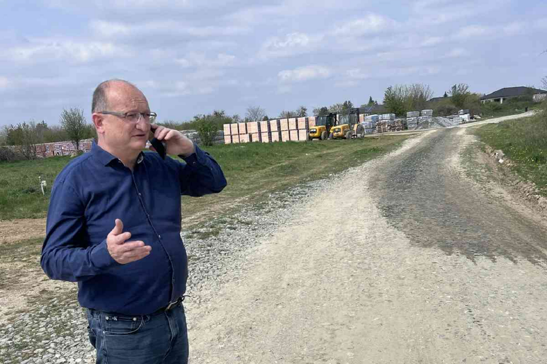 Rápli Róbert is tájékozódott az oladi plató azbesztszennyezéséről