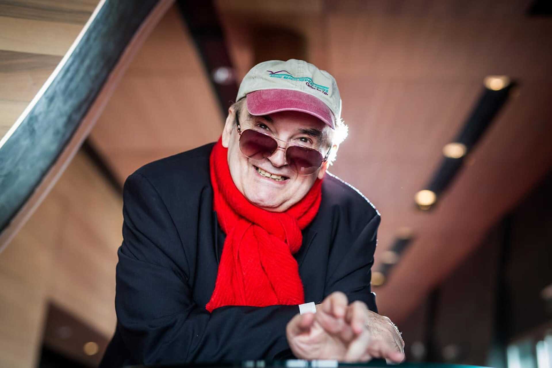 Meghalt Szakcsi Lakatos Béla