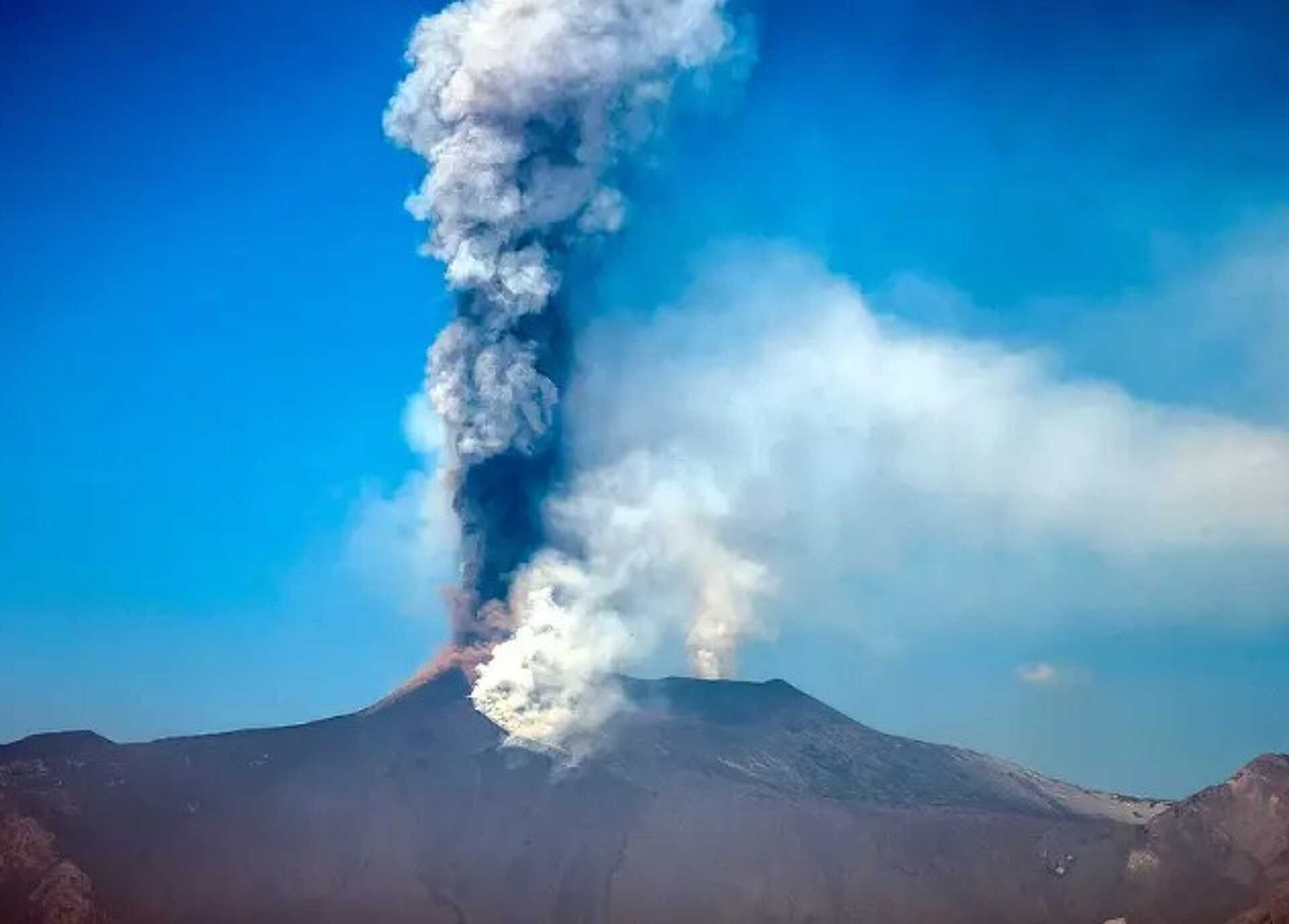 Kitört a Semeru vulkán