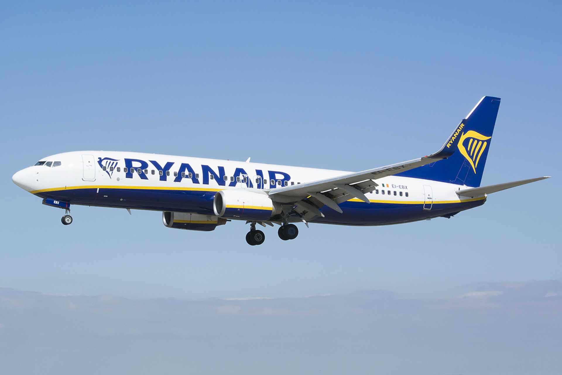 Pokolgépes fenyegetést kapott egy Ryanair-gép