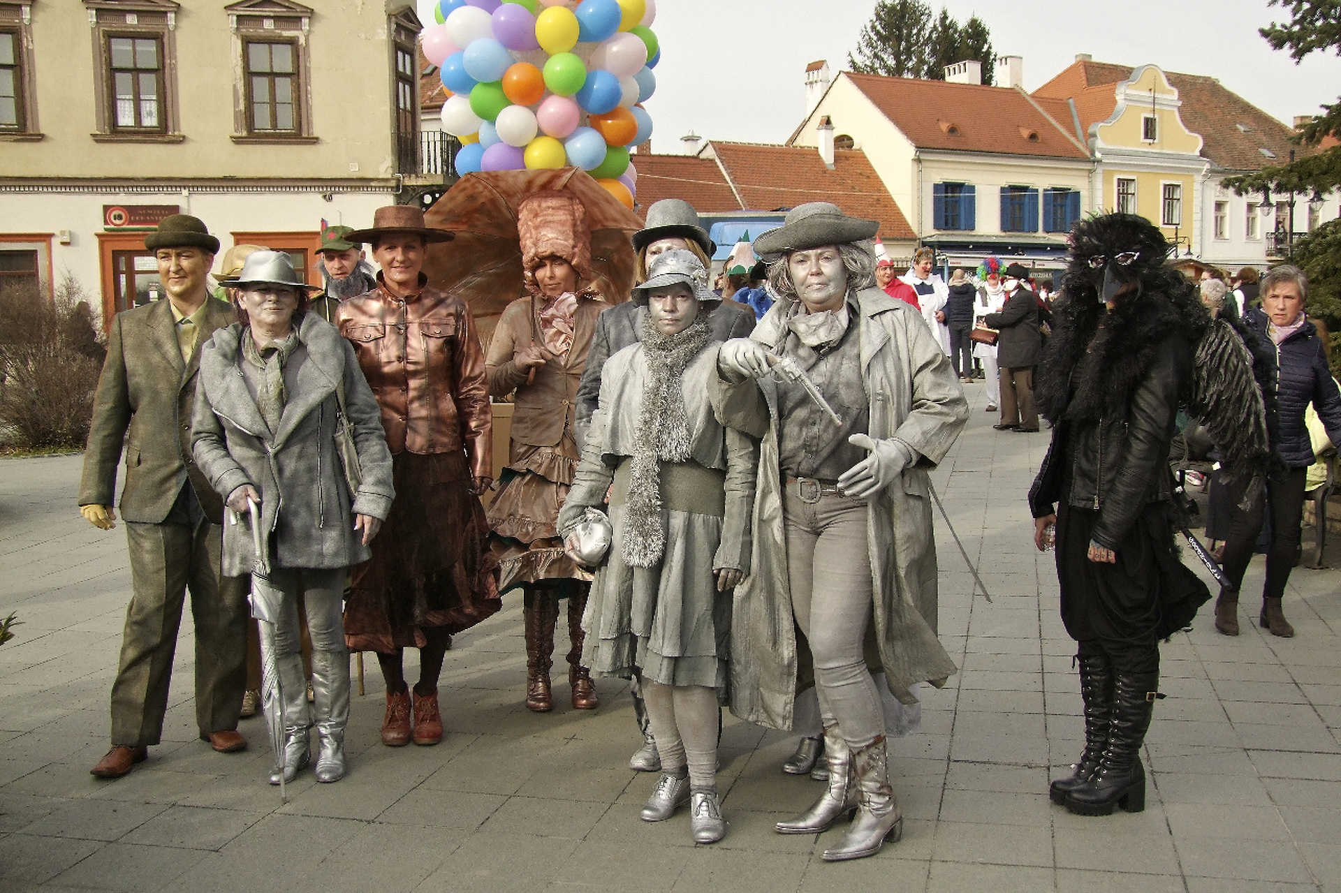 Még Fidel Castro és Dr. Bubó is felvonult - Farsangfarka volt Kőszegen