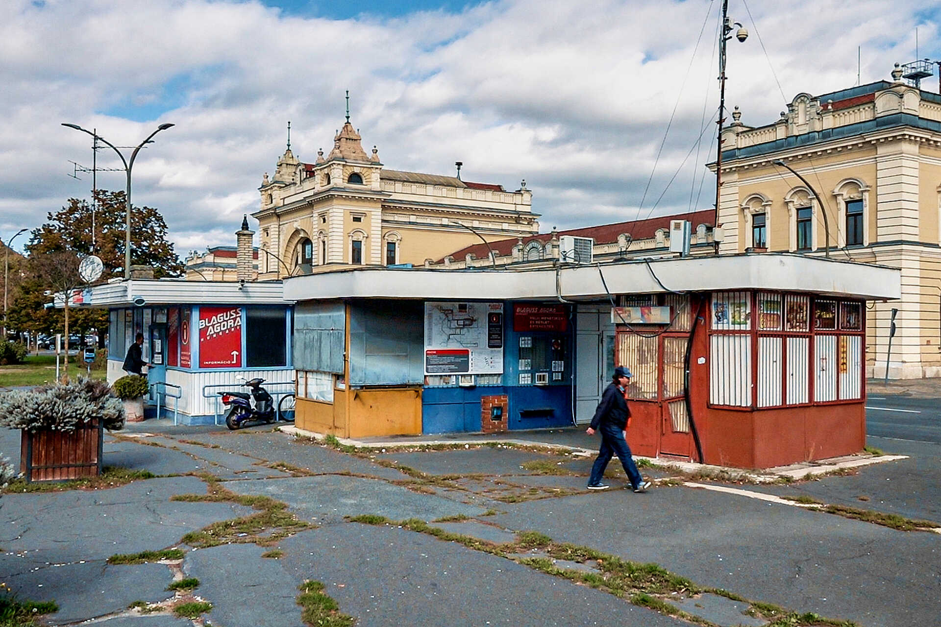 Szombathely legrosszabb utcái: a Balkán hangulatát idéző Éhen Gyula tér