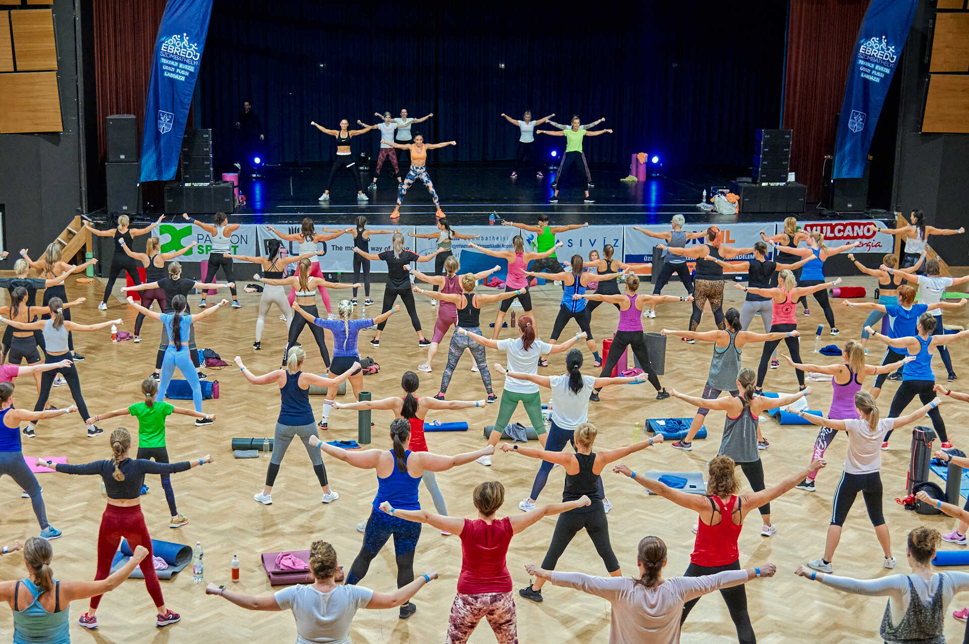 Több száz embert mozgatott meg a szombathelyi a Fitt Mix egészségnap