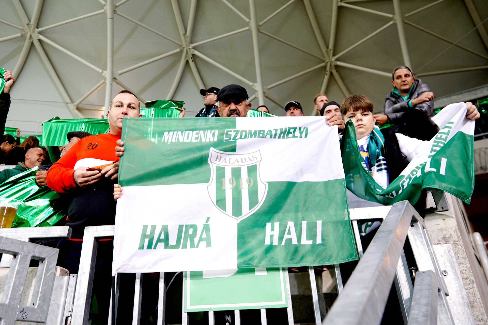 Haladás: pénz nincs, az ügyvezető lemondott - Frissítve