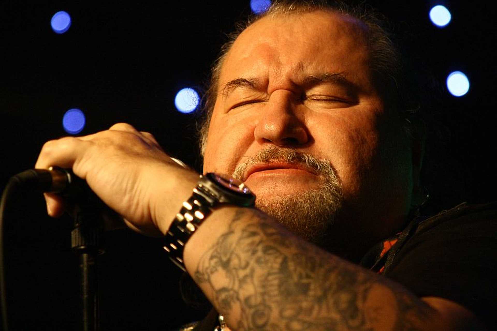 „Király vagy, Billy!” – Deák Bill Blues Band-koncerten jártunk