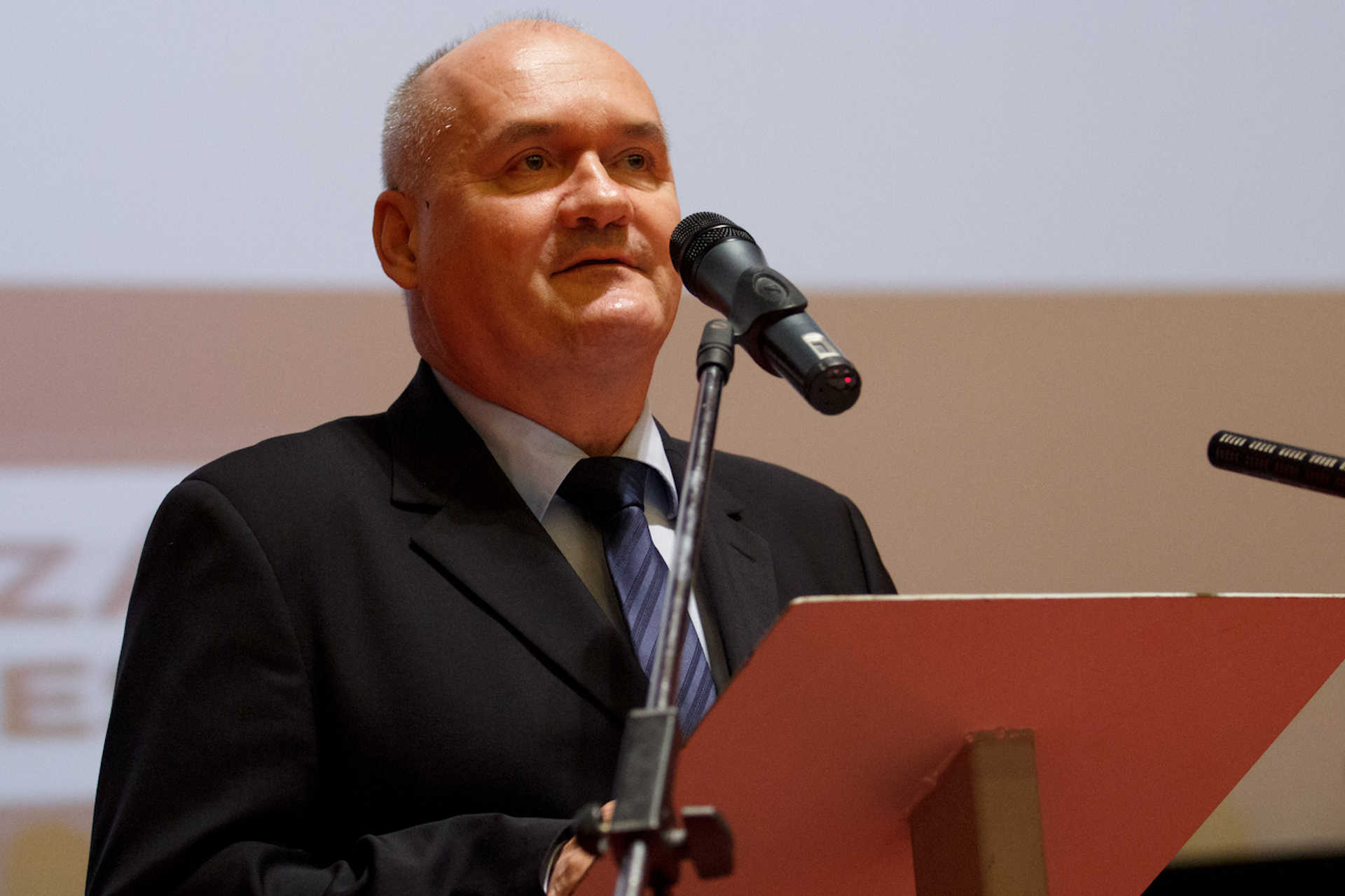 Hende Csaba kormánymegbízott lesz Szombathelyen?