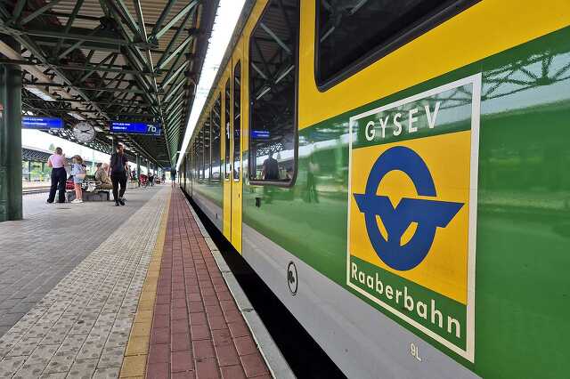 Itt vannak a legjobb mémek Gyurcsány távozásáról