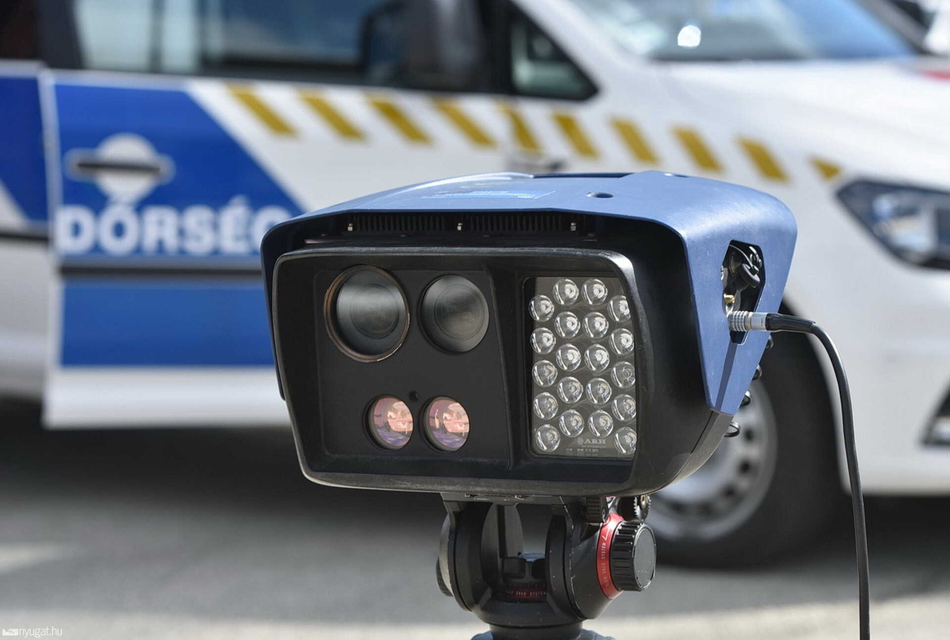 Javasoljanak sebességmérő helyeket a rendőrségnek!