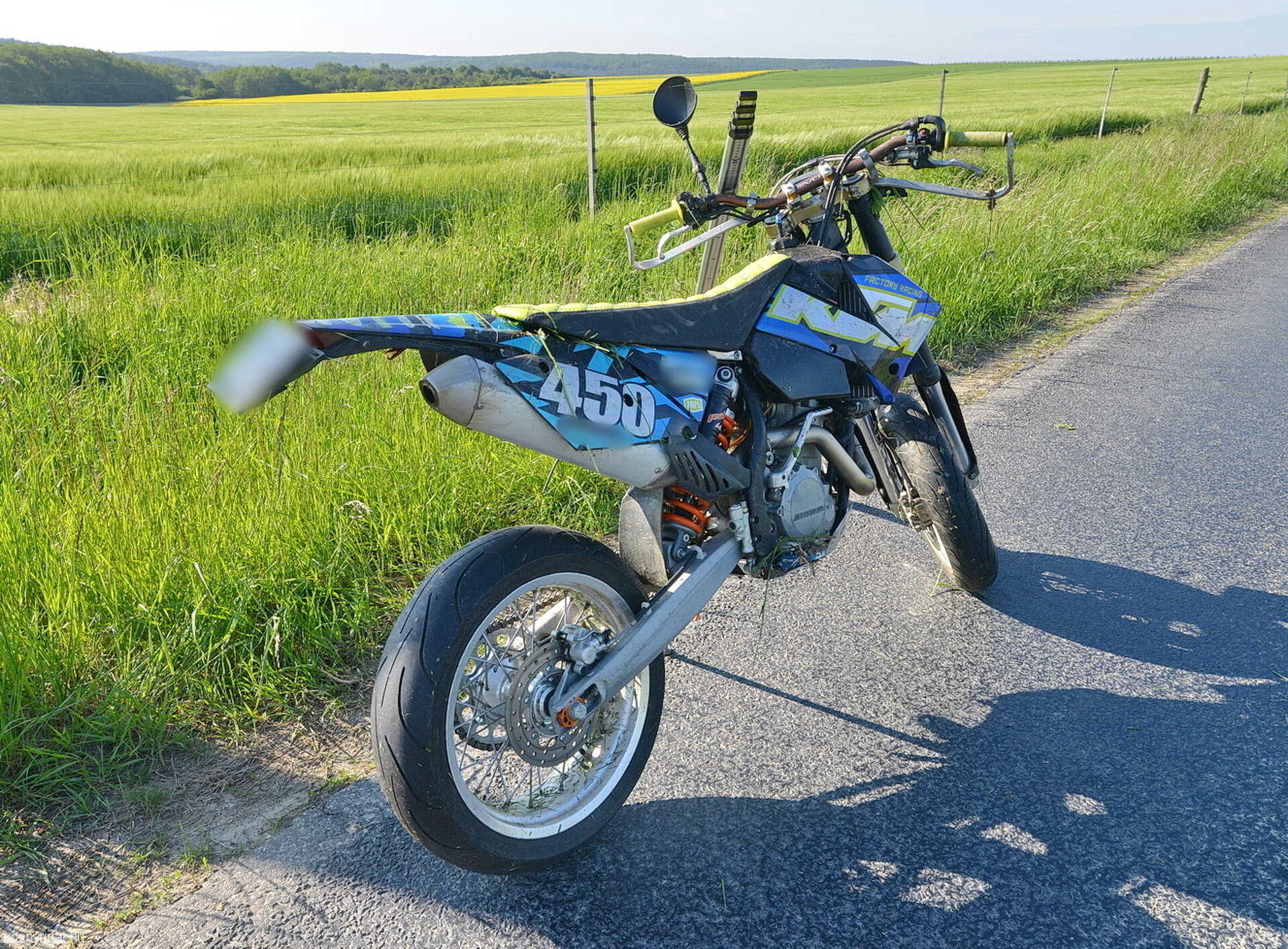 Súlyosan megsérült az eleső motoros Cáknál