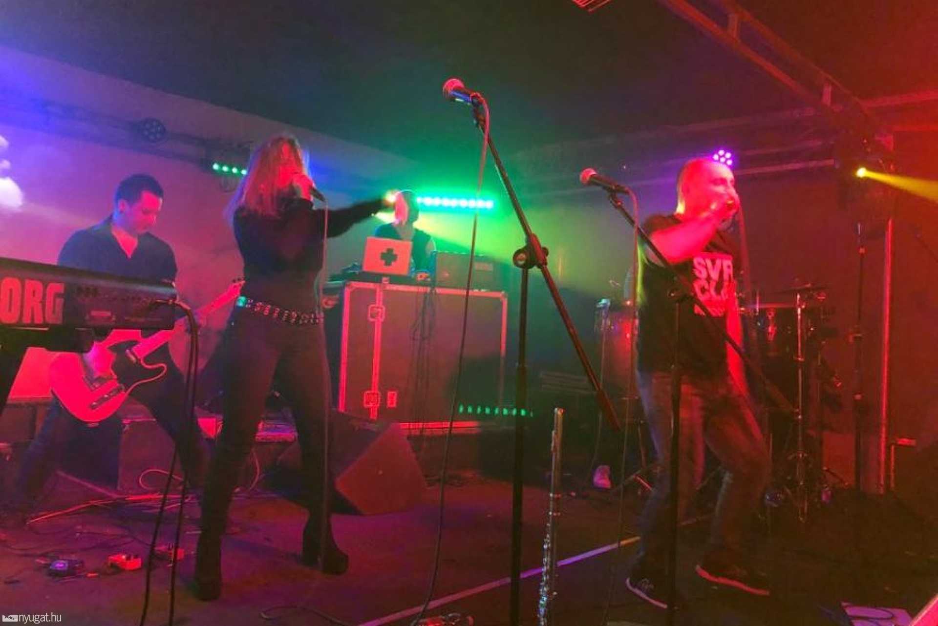 Dübörög a 25 éves Anima Sound System a Végállomásban