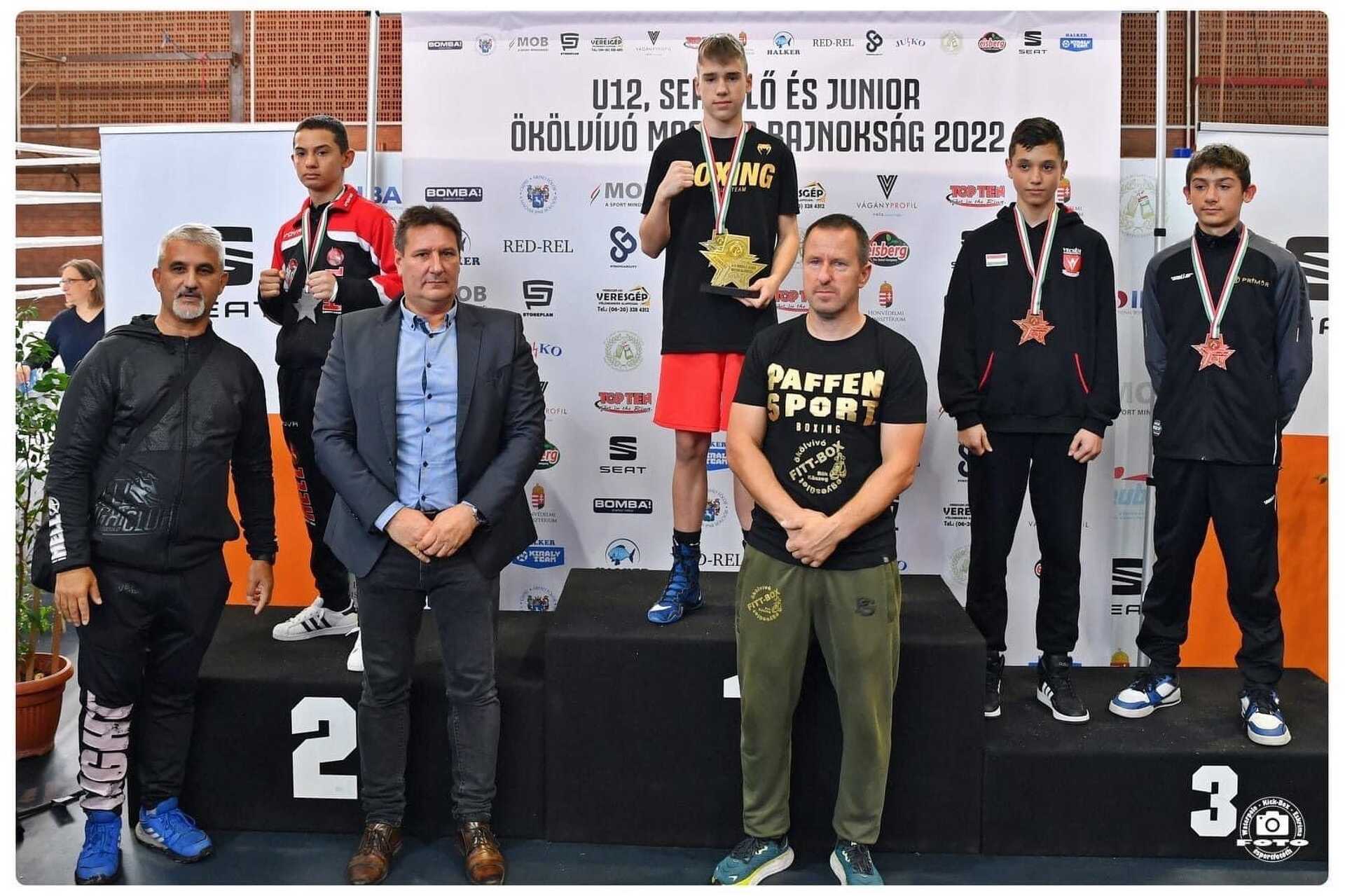 Záporoztak a fitt-boxos érmek Budapesten