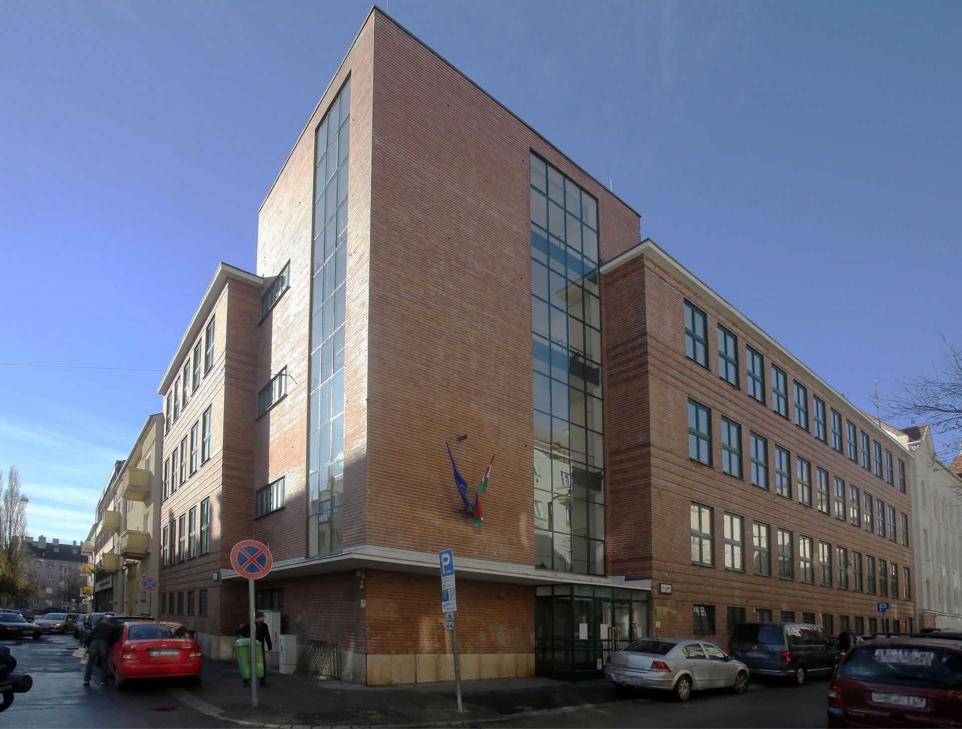 376 millió forintból újították fel a Győr-Moson-Sopron Megyei ...