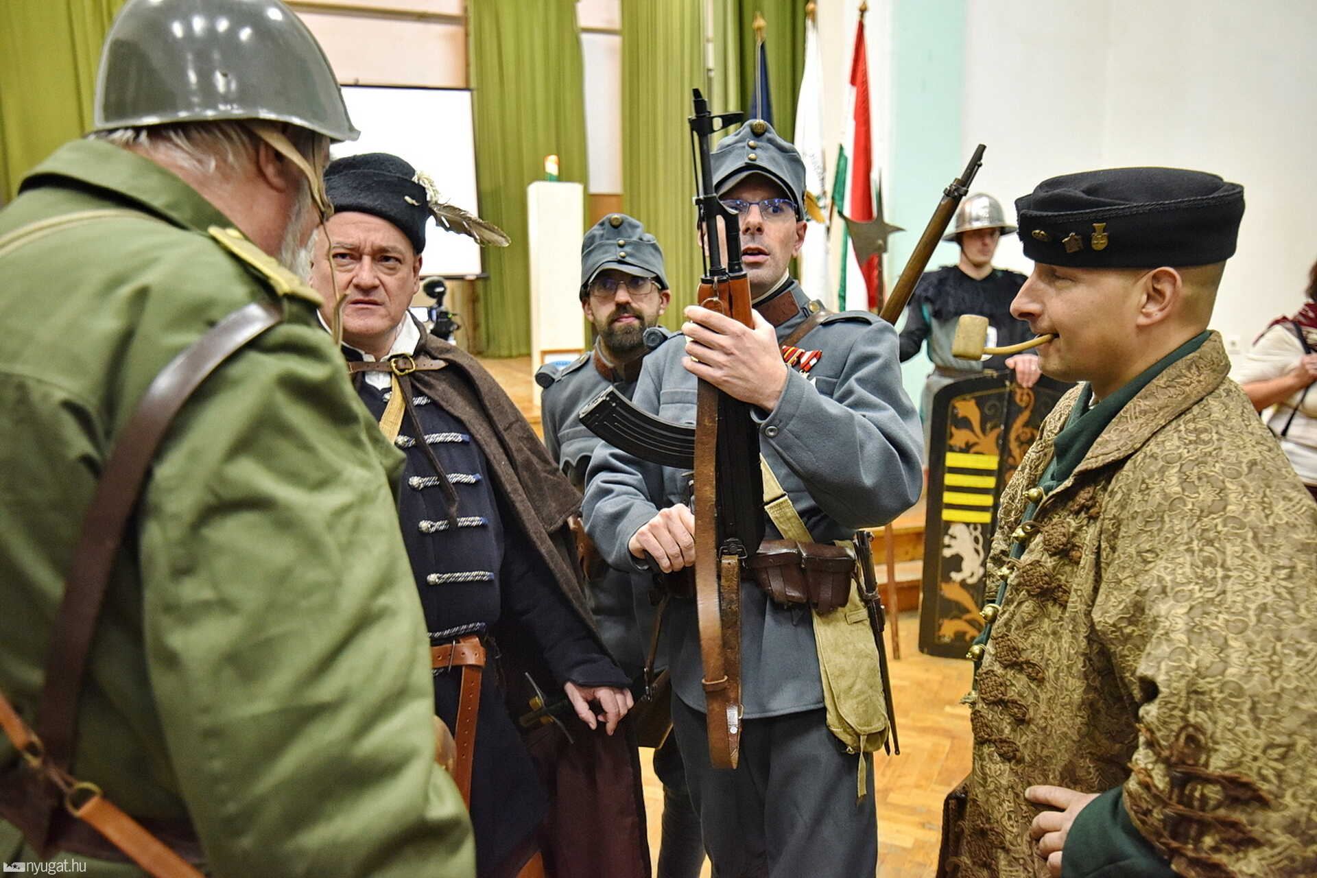 Lesznek történetek! Újra összejönnek Szombathelyen az ex-garasinos, savariás katonák