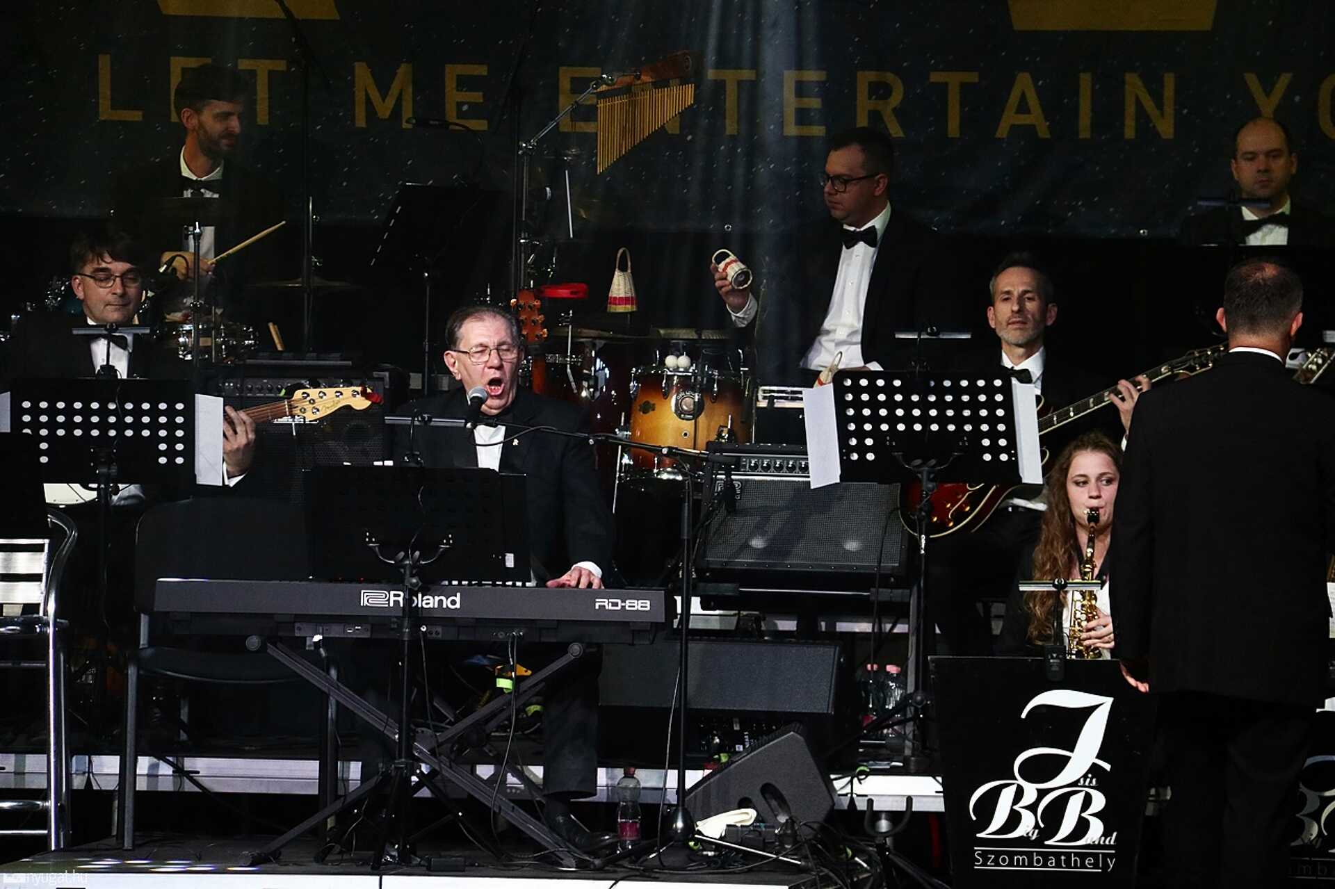 Öt szombathelyi énekes keltette életre Robbie Williamst Szombathelyen