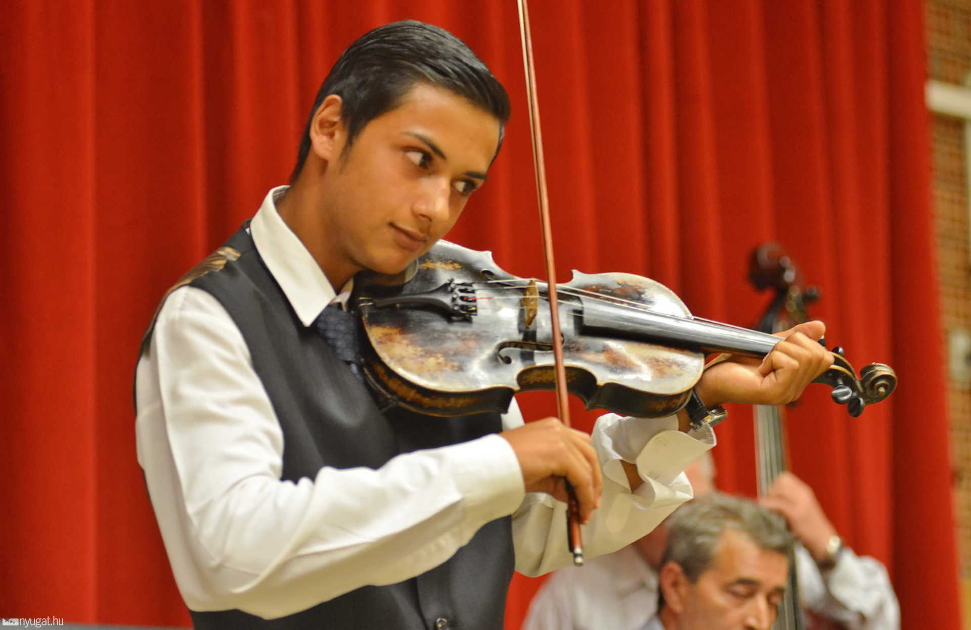 "Ki Mit Tud?" Gyerekeknek, a rendőrség szervezésében - videón a legjobb ...