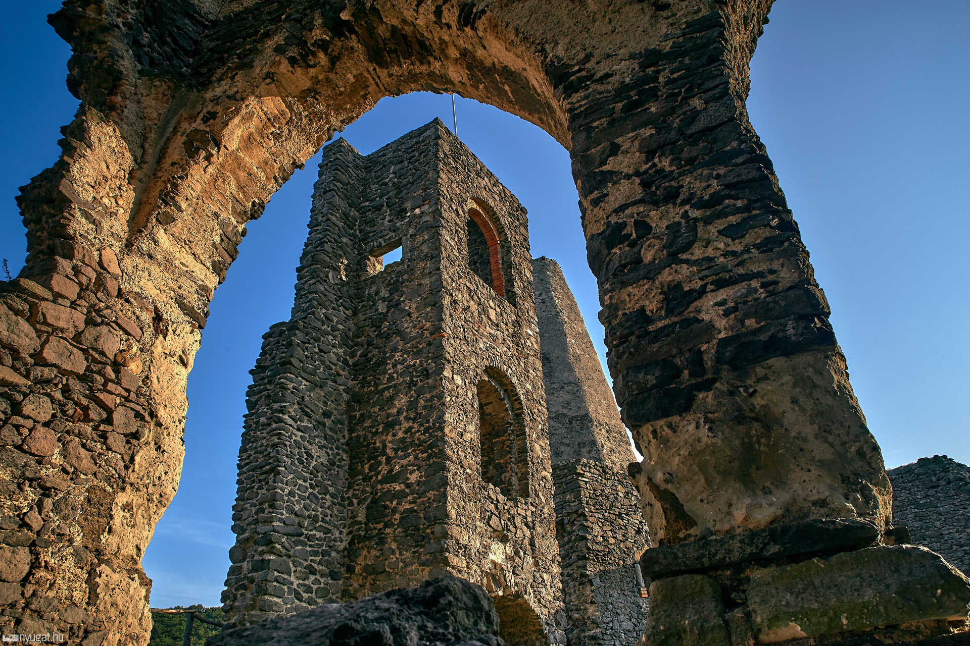 Így néz ki most a Somlói vár, melyet egykor nagy hadvezérek birtokoltak