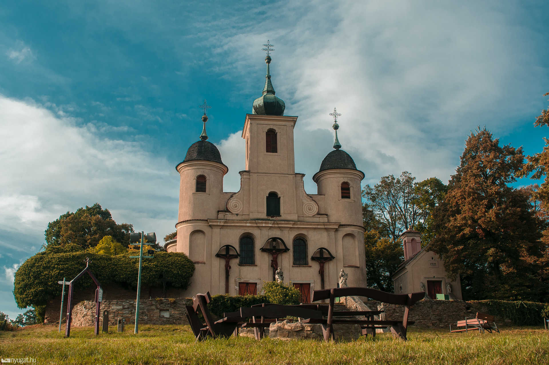Sokmilliárdos felújítás a kőszegi templomokon: három templomnál komoly ...