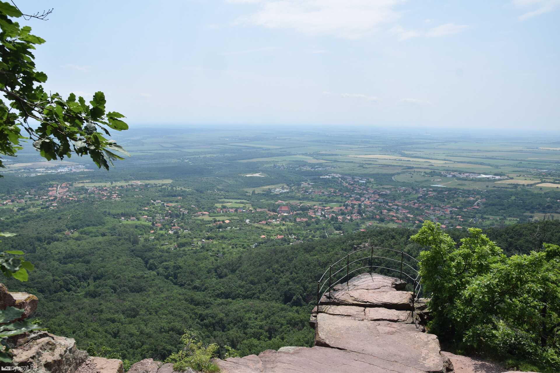 „Kicsi vagy még, Szájber gyerek” – Tesztelje cipőjét és bátorságát ...