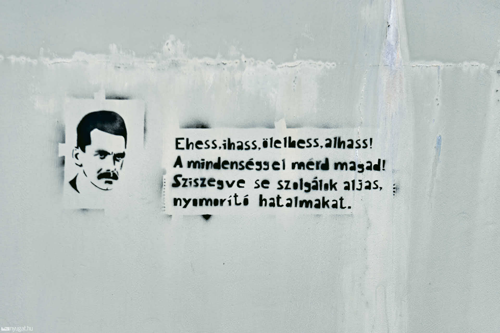 „Sziszegve se szolgálok aljas, nyomorító hatalmakat”