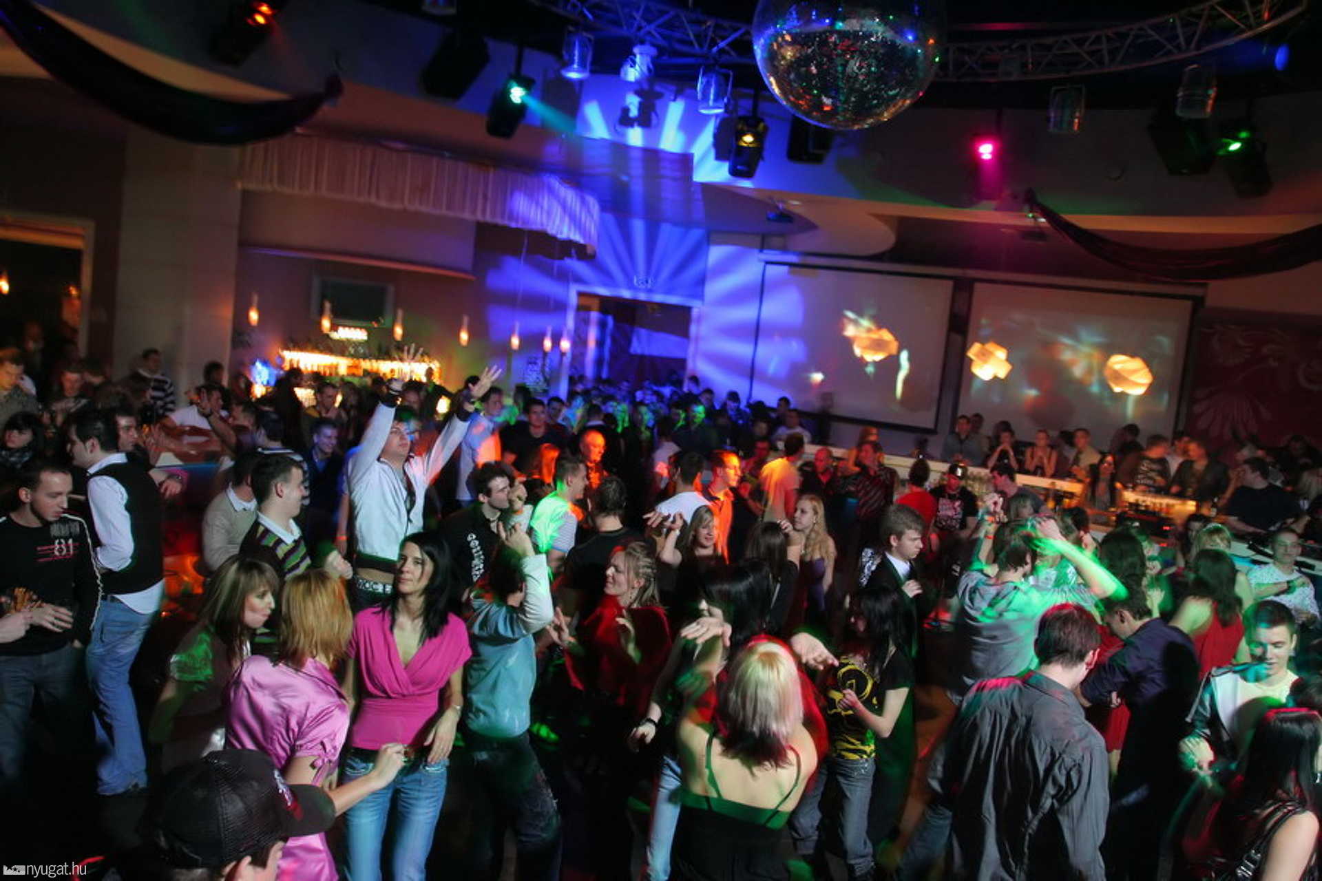 Magic Triangle party part 4. - Colosso Grande Dance Club (Sopron)